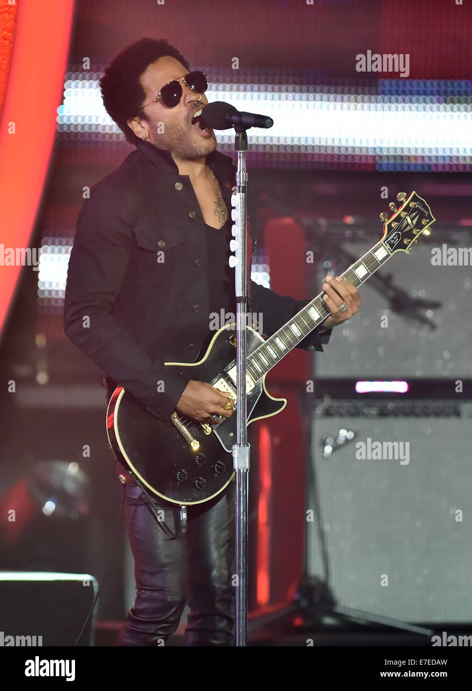 US-singer and musician Lenny Kravitz performs on stage during the ...