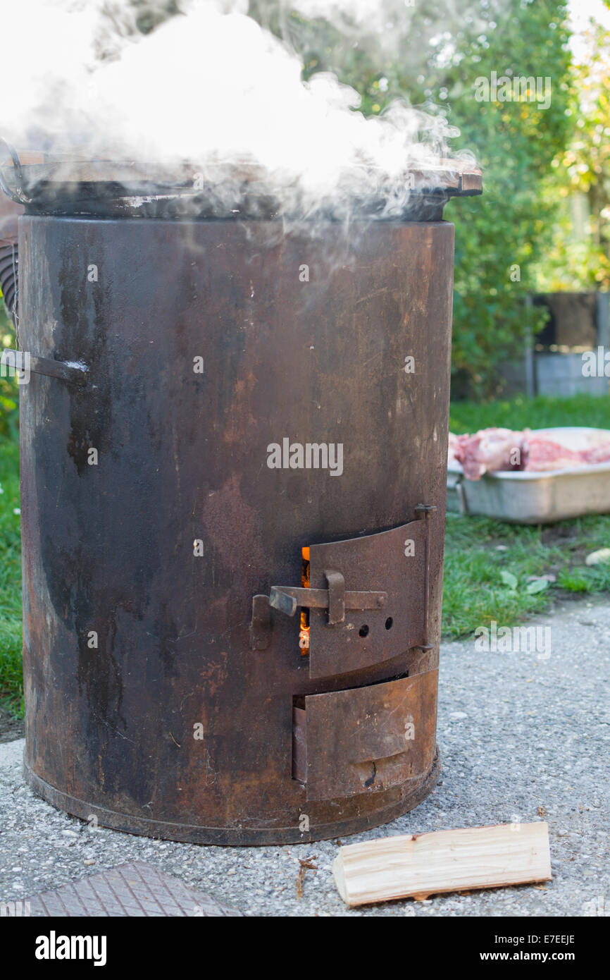 Cauldron cooking hi-res stock photography and images - Alamy