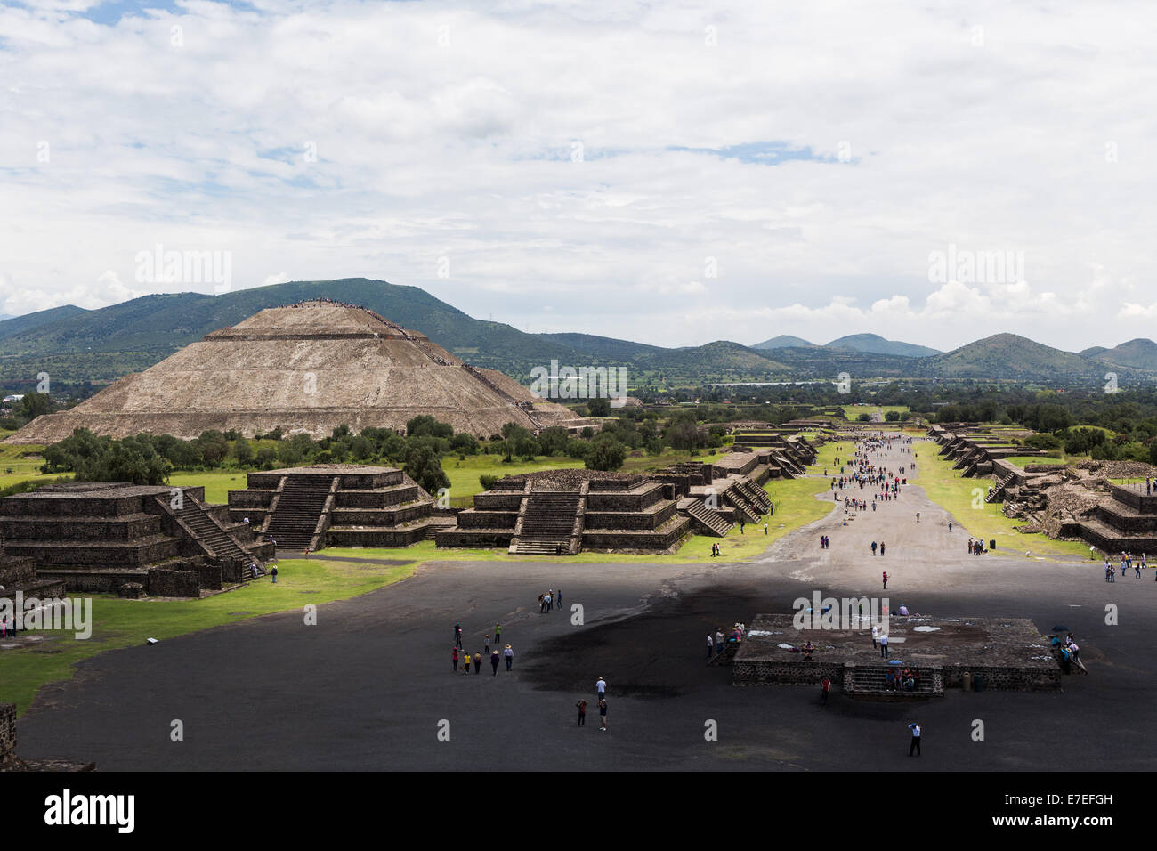 Sun Pyramid, view from the Moon Pyramid, Teotihuacan, Mexico Stock ...