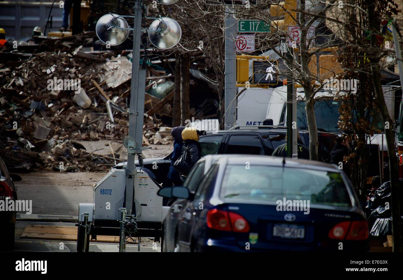 Scenes after the East Harlem 'explosion' and building collapse in New ...