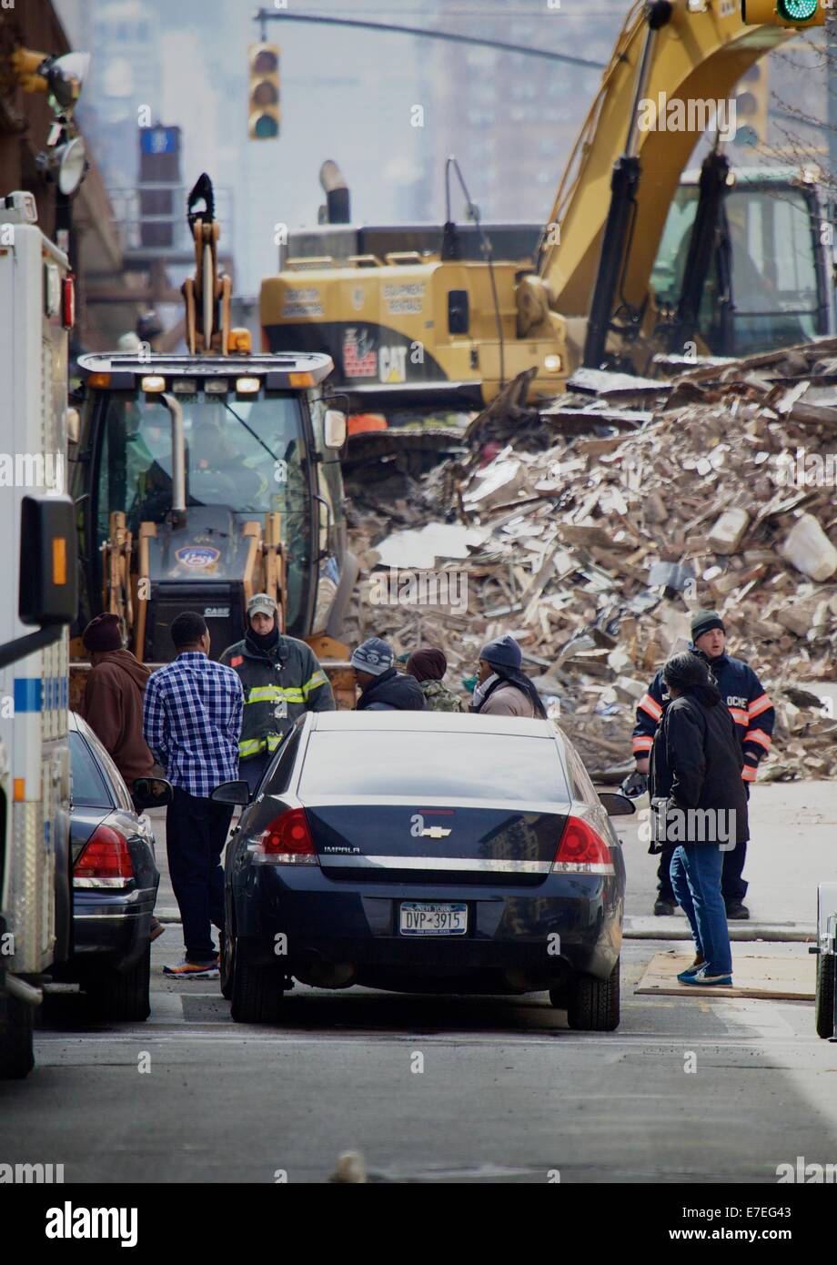 Scenes after the East Harlem 'explosion' and building collapse in New ...