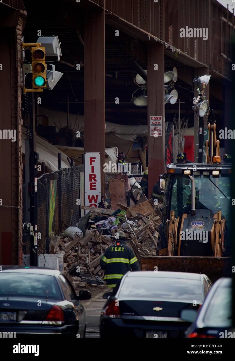 Scenes after the East Harlem 'explosion' and building collapse in New ...