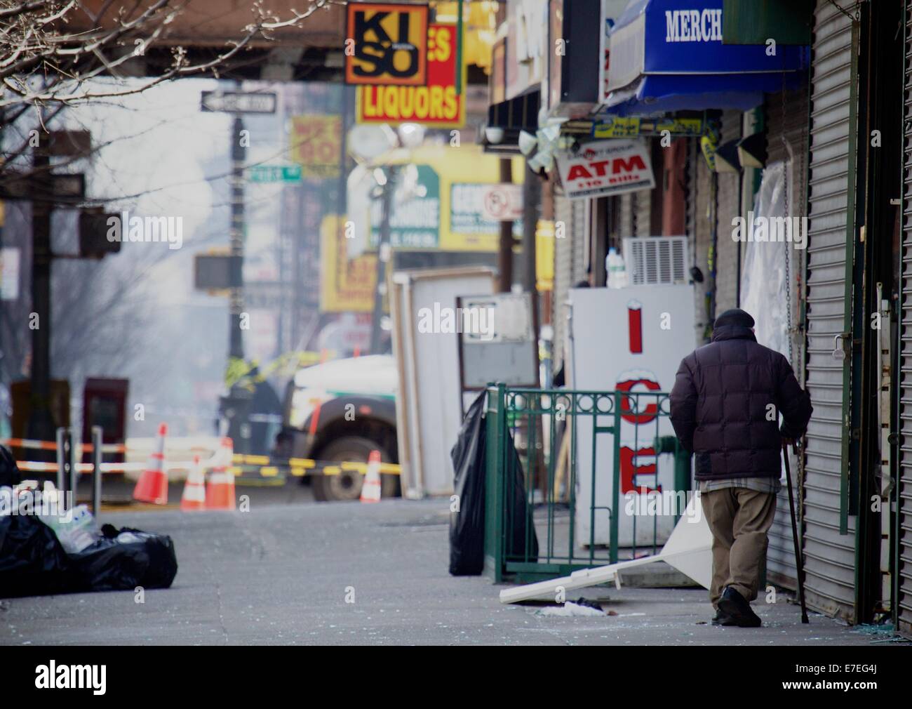 Scenes after the East Harlem 'explosion' and building collapse in New ...