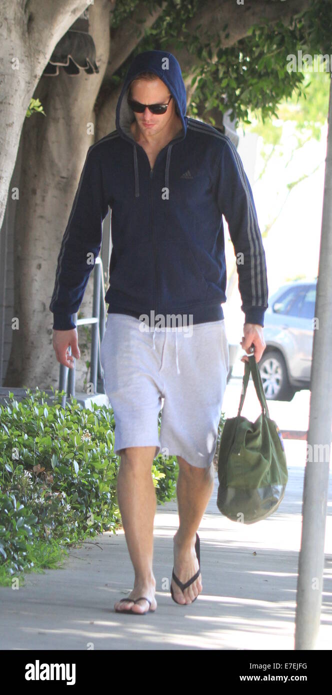 Alexander Skarsgard Feet Size Alexander Skarsgard's 'Diary Of