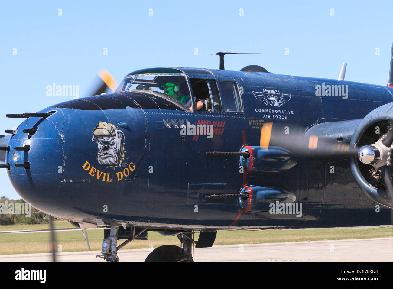 Commemorative Air Force B-25 Mitchel medium bomber US Marine Corps ...