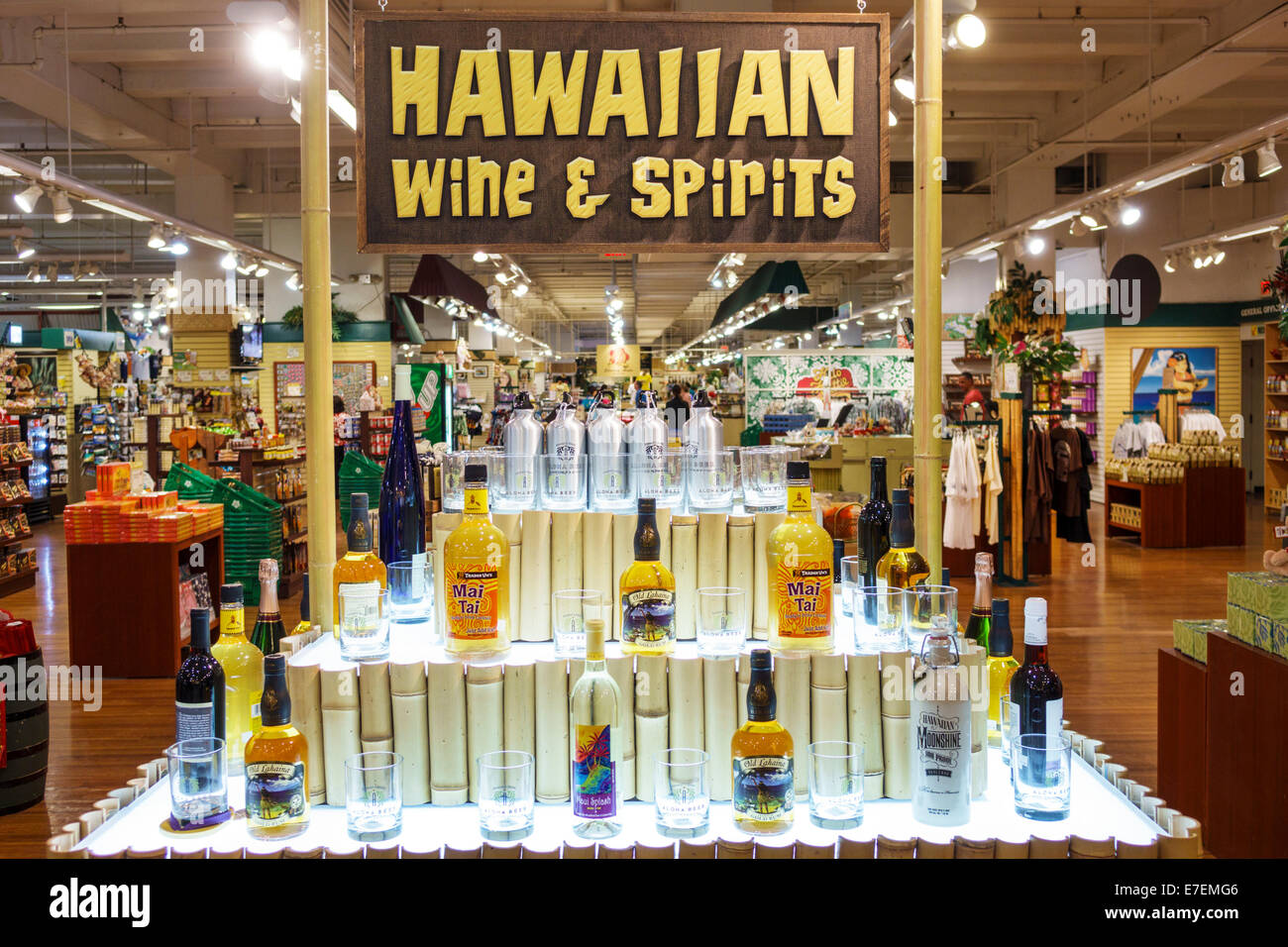 Honolulu Hawaii,Oahu,Hawaiian,Hilo Hattie,shopping shopper shoppers ...