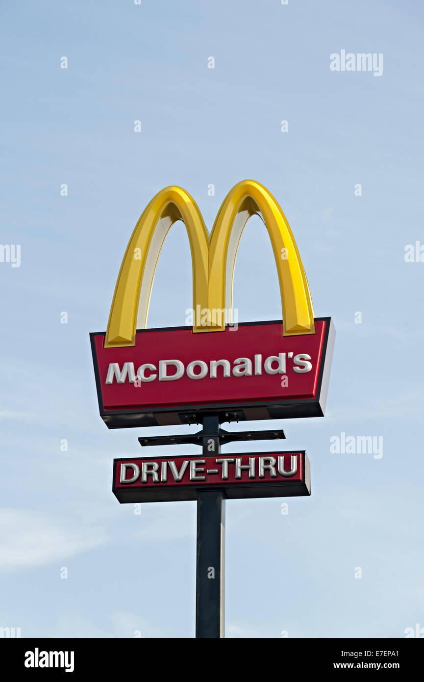 Mcdonalds logo africa hi-res stock photography and images - Alamy