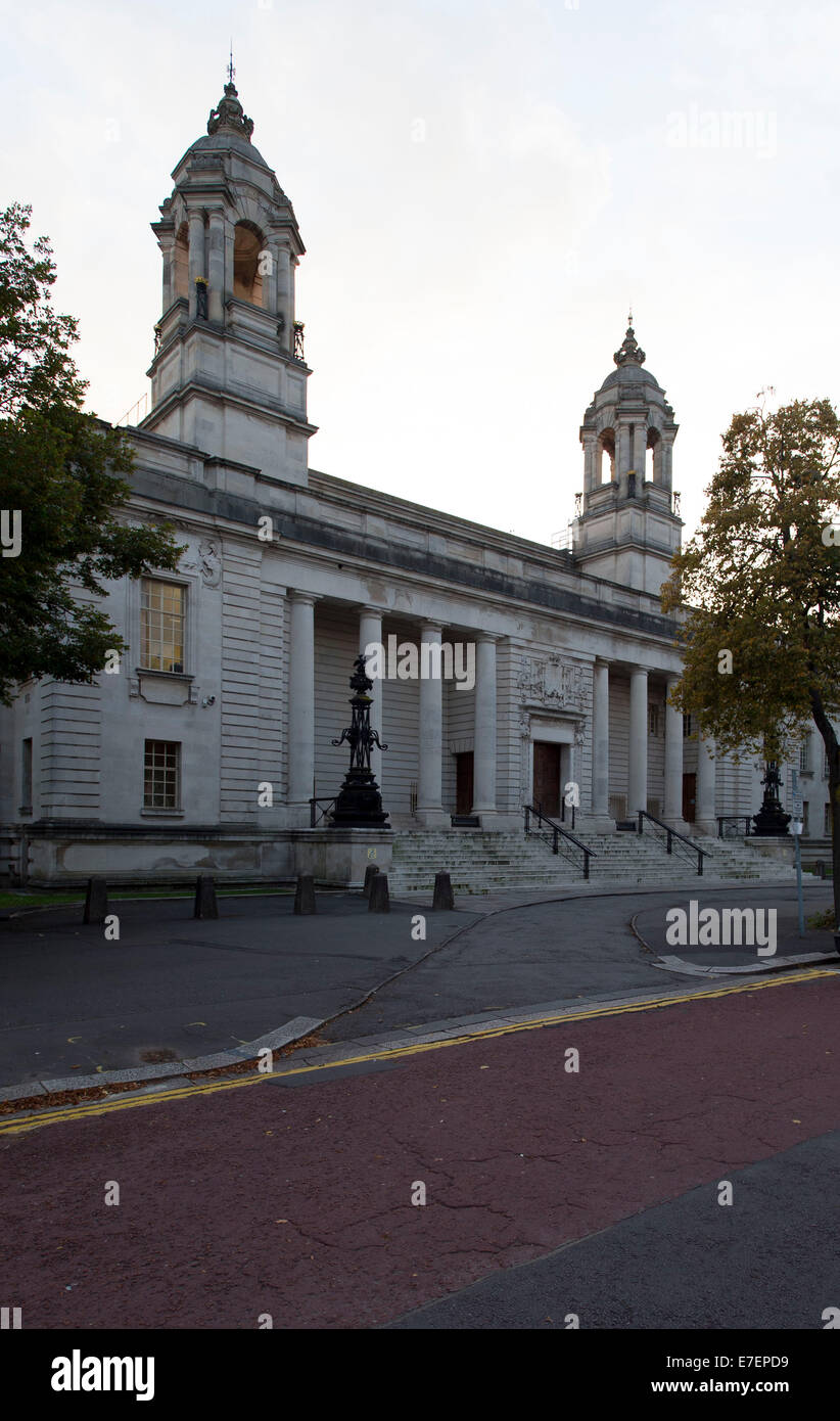 Cardiff crown court cardiff south wales hi-res stock photography and ...