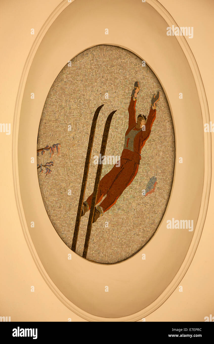 Moscow art deco station hi-res stock photography and images - Alamy