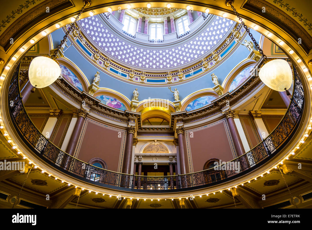 Ornate interior architecture of the State Capital building in Des ...