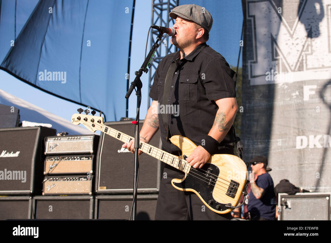Dropkick murphys ken casey hi-res stock photography and images - Alamy