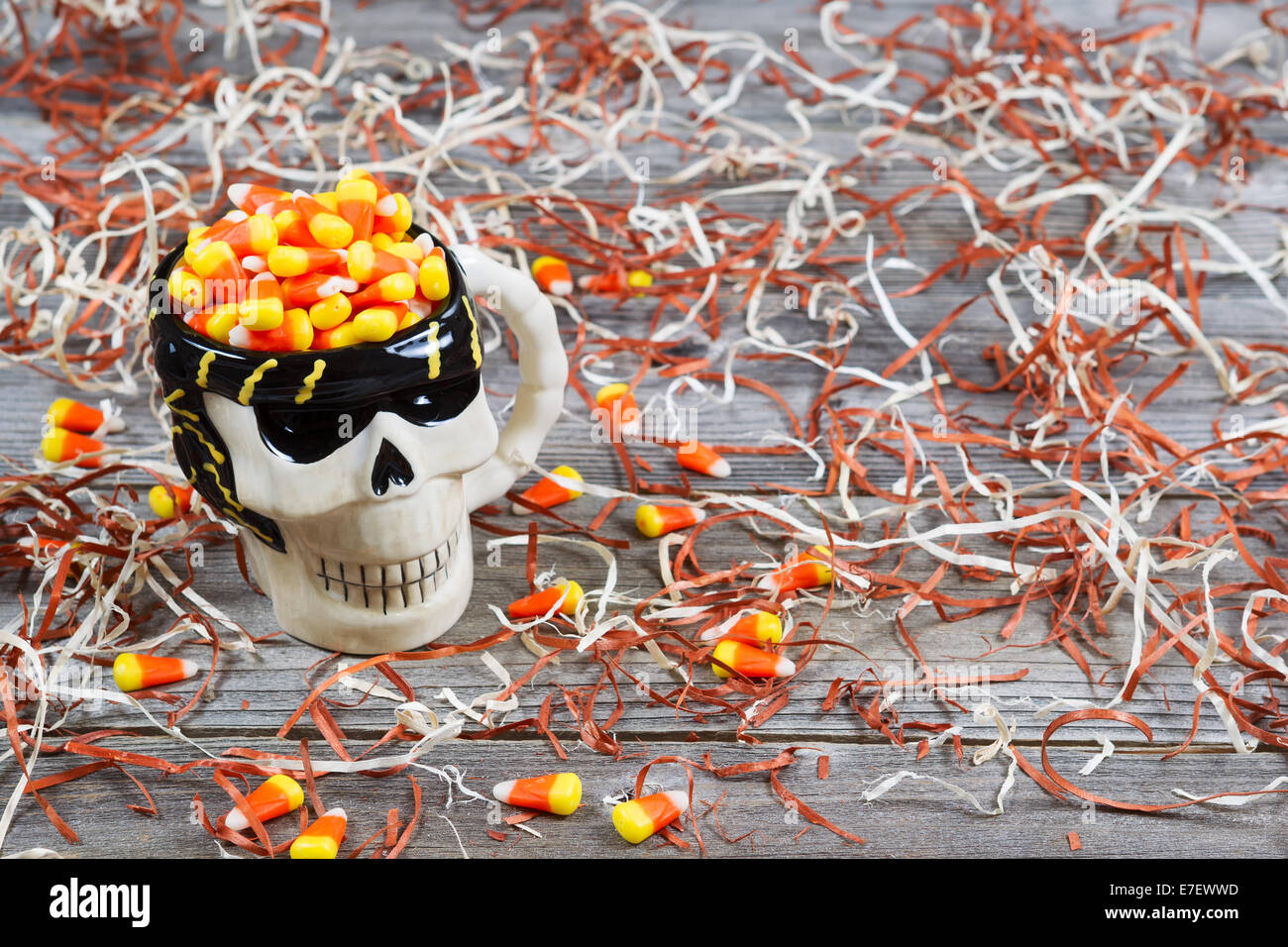 Skull candy hi-res stock photography and images - Alamy