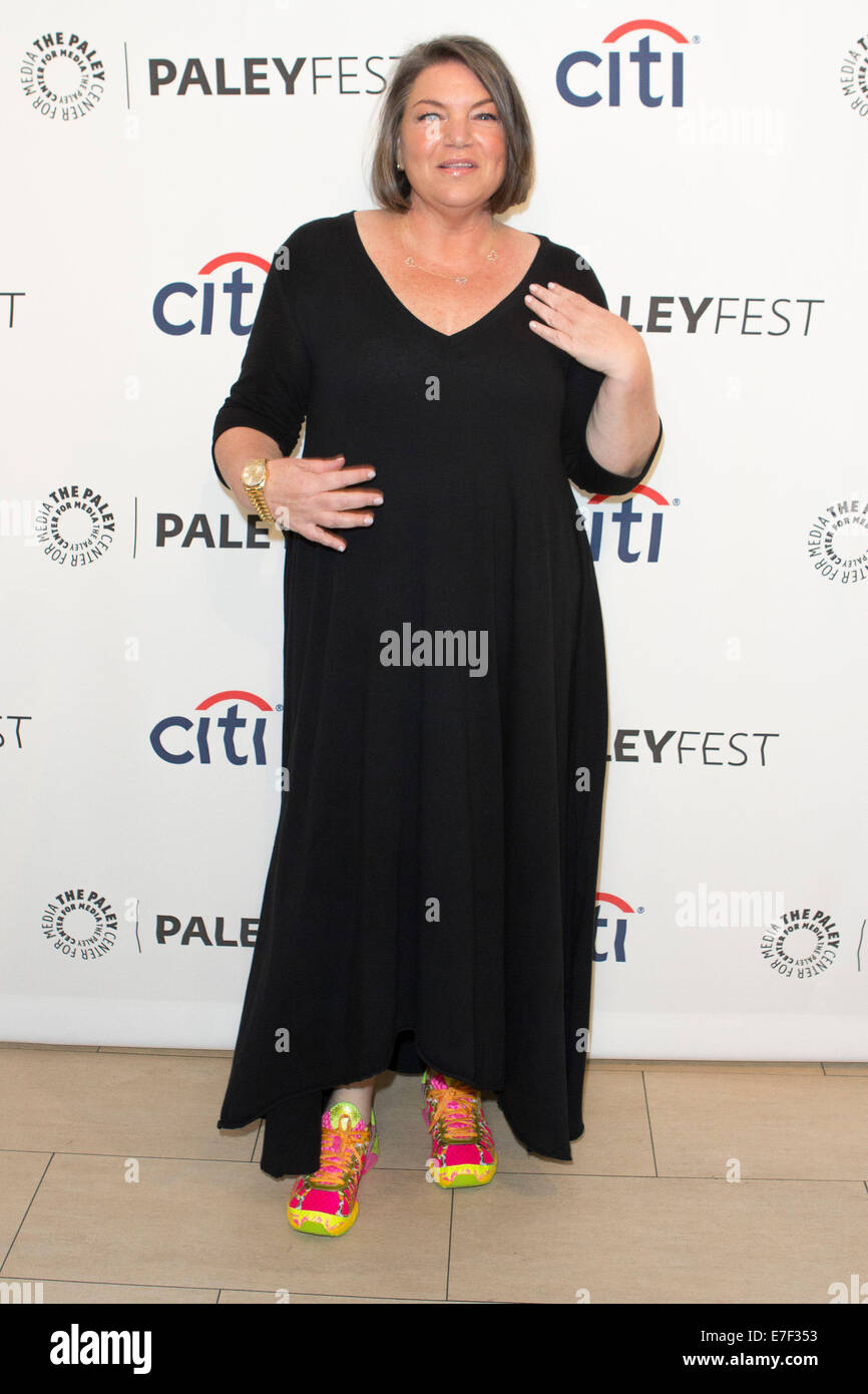 Mindy Cohn High Resolution Stock Photography and Images - Alamy