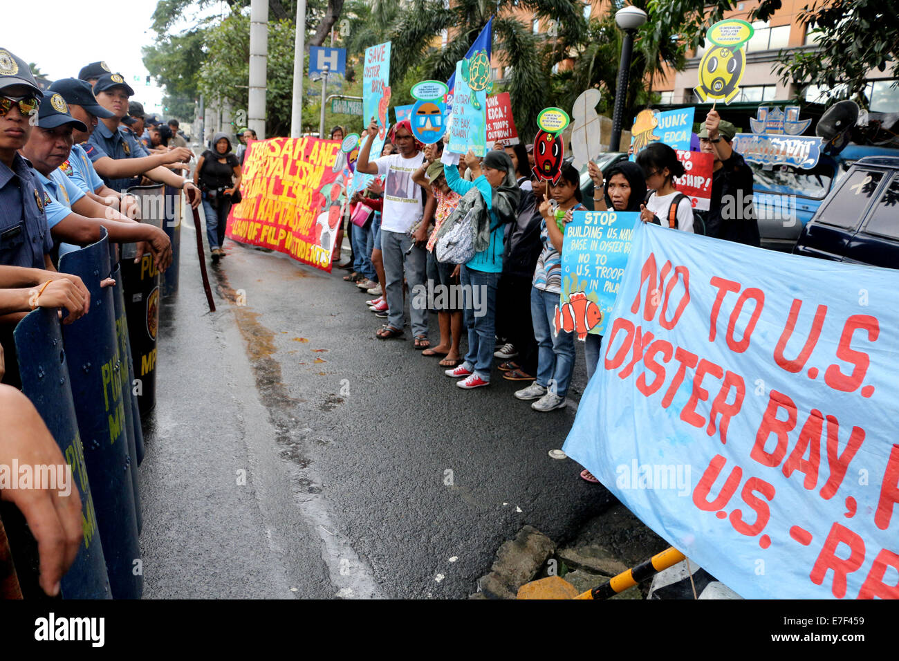 Manila, Philippines. 16th Sept, 2014. Environmentalist activist from ...