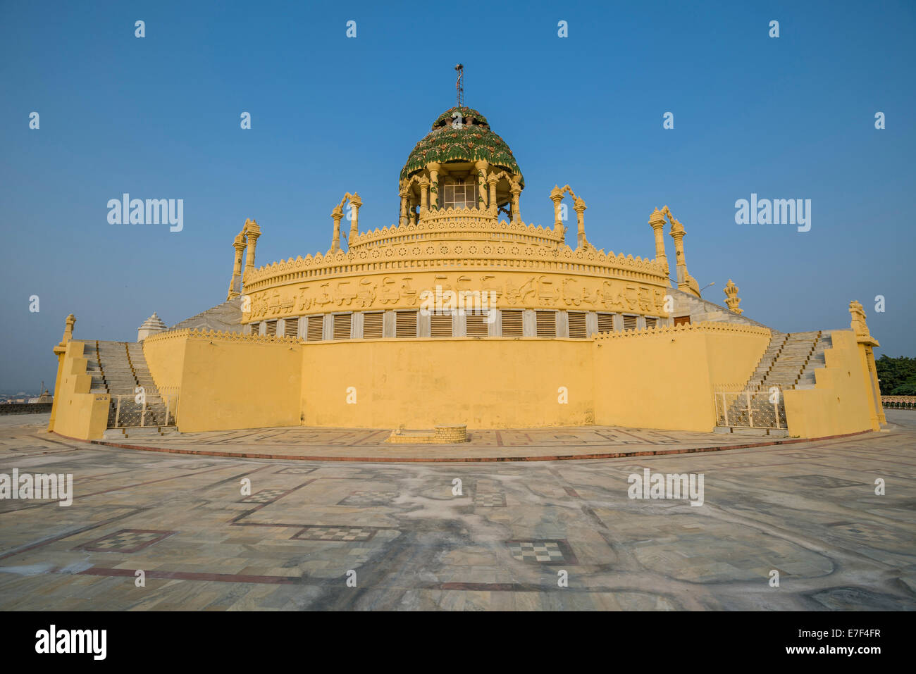 Samavasaran hi-res stock photography and images - Alamy