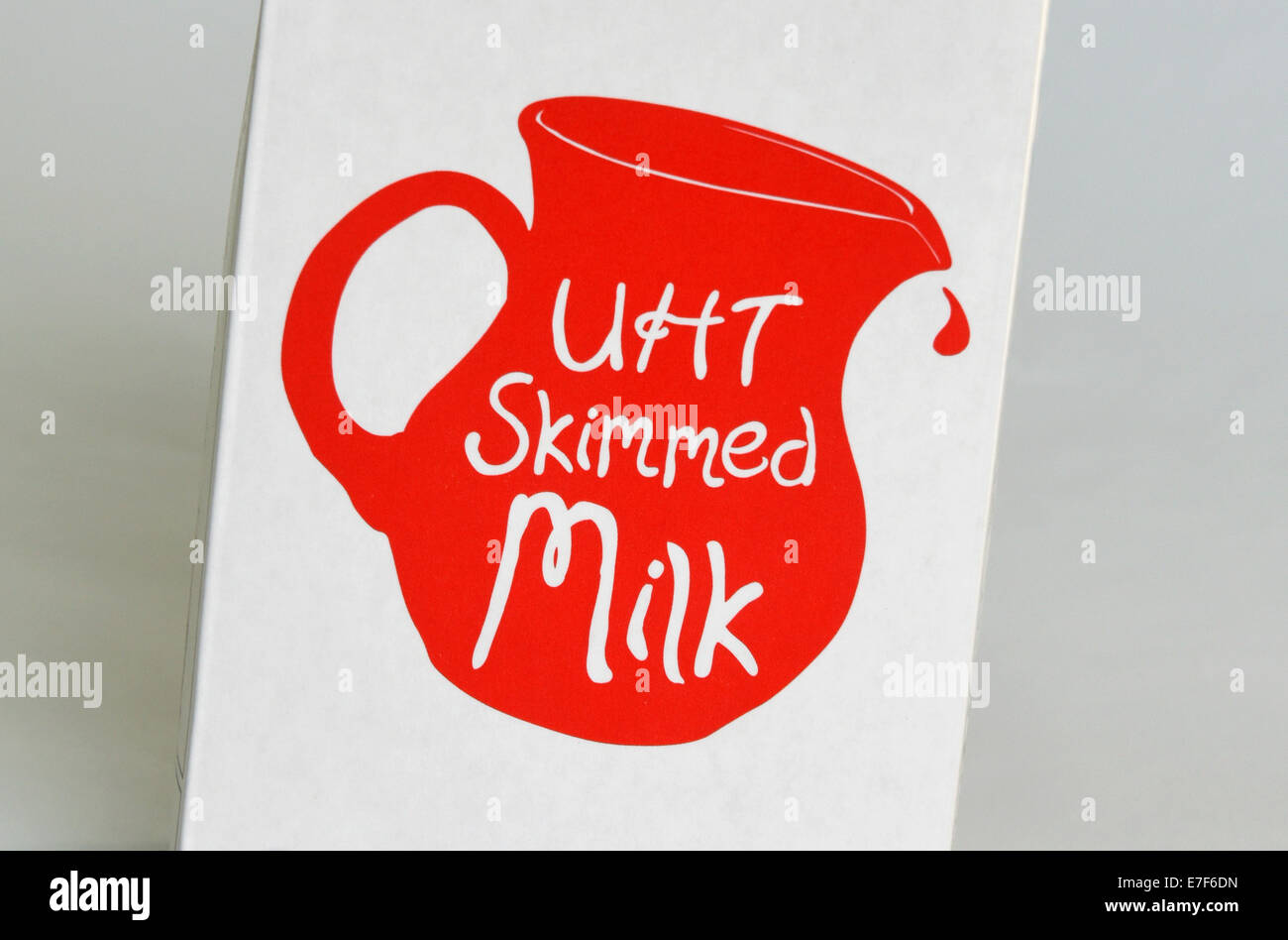 Morrisons uht milk hi-res stock photography and images - Alamy