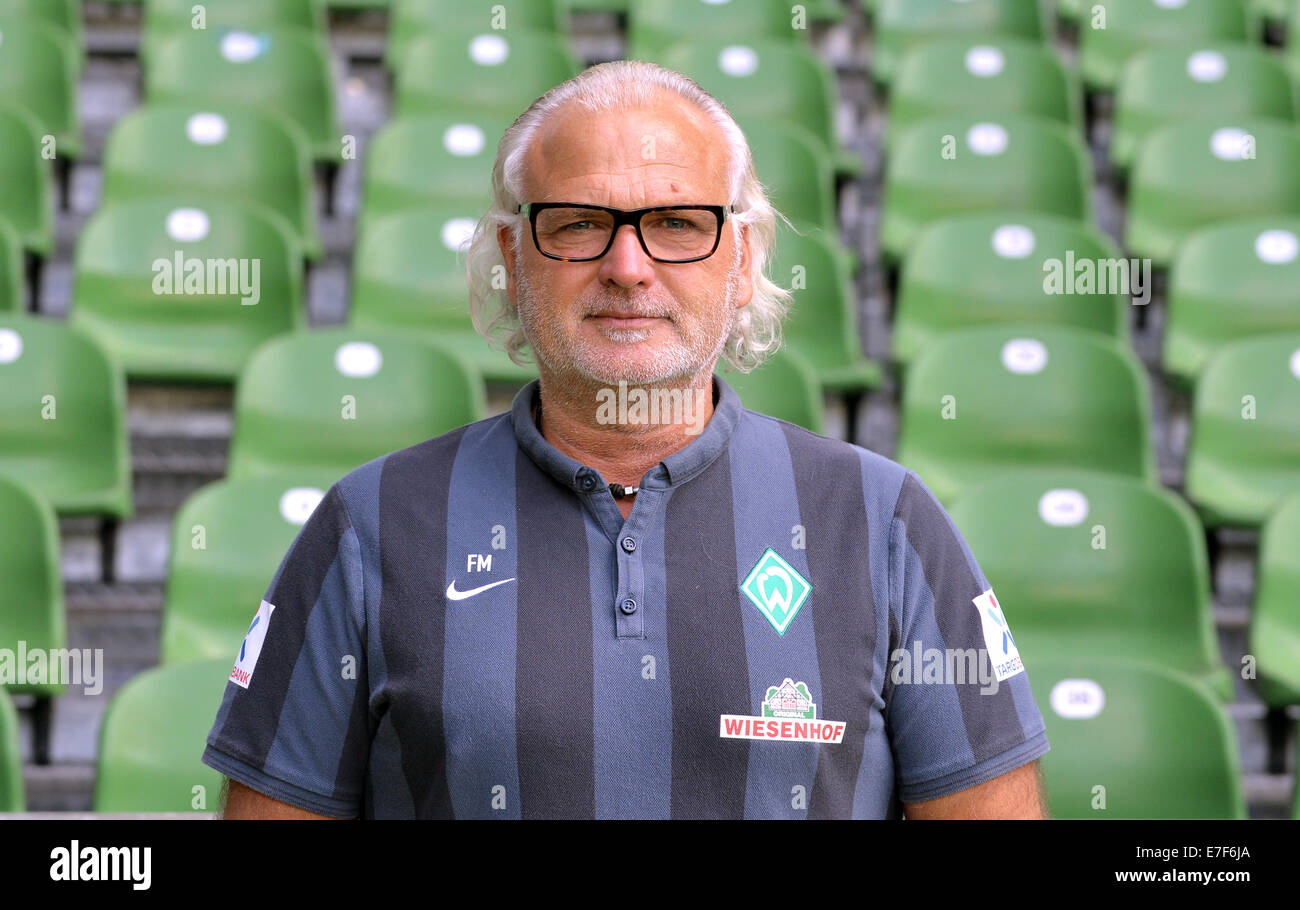 Münder hi-res stock photography and images - Alamy