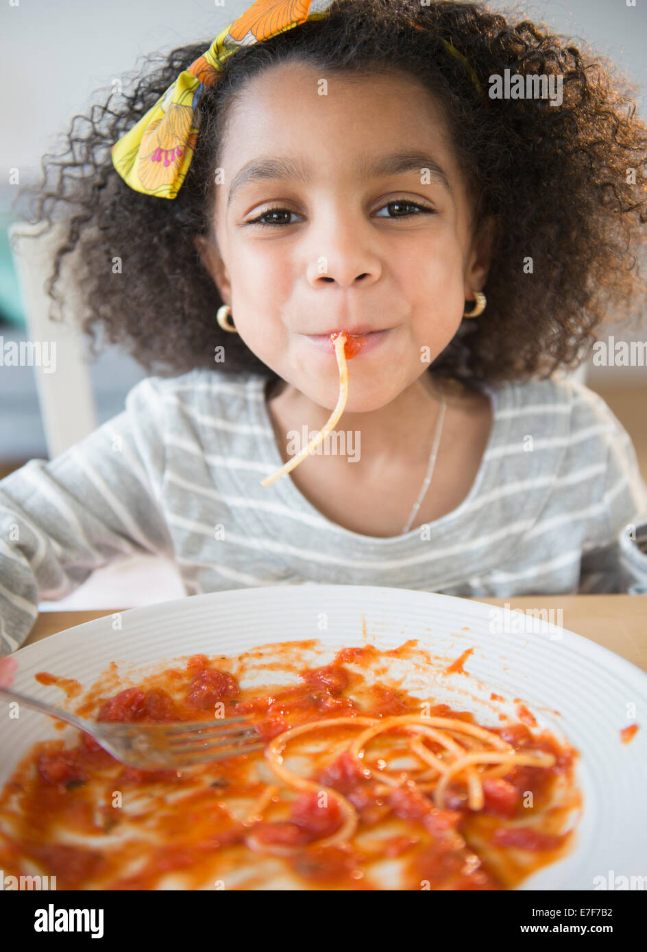 Spaghetti eating hi-res stock photography and images - Alamy