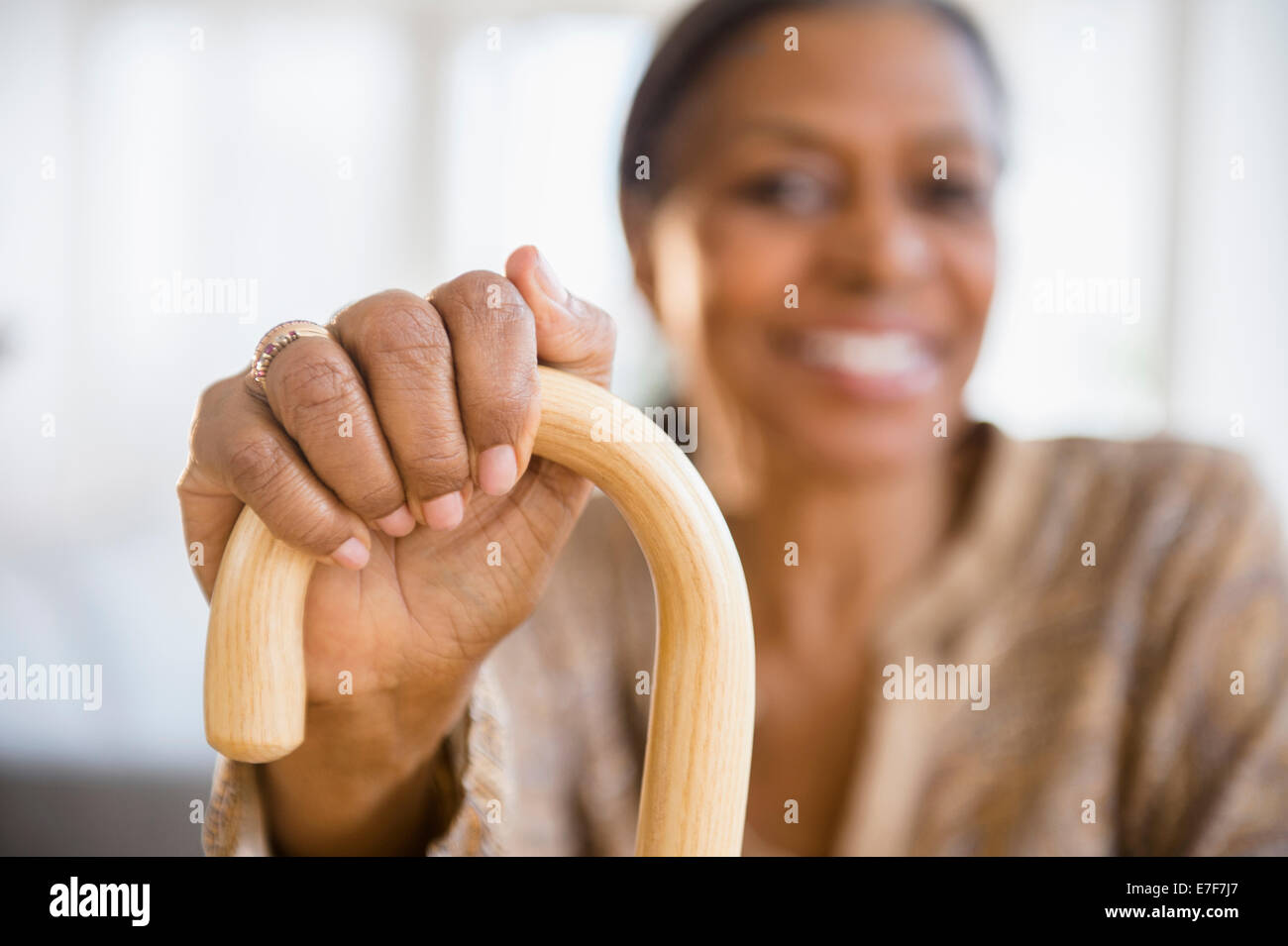 Senior women cane hi-res stock photography and images - Alamy