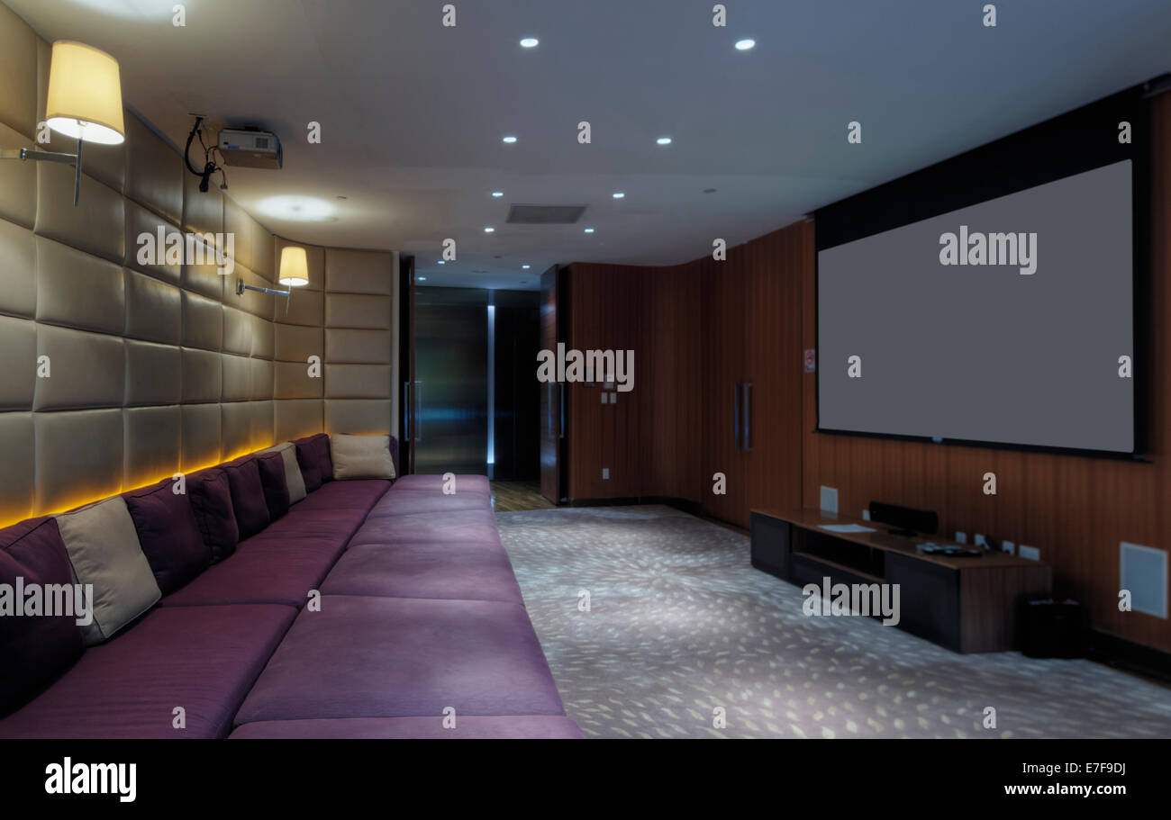 Home theater tv screen hi-res stock photography and images - Alamy
