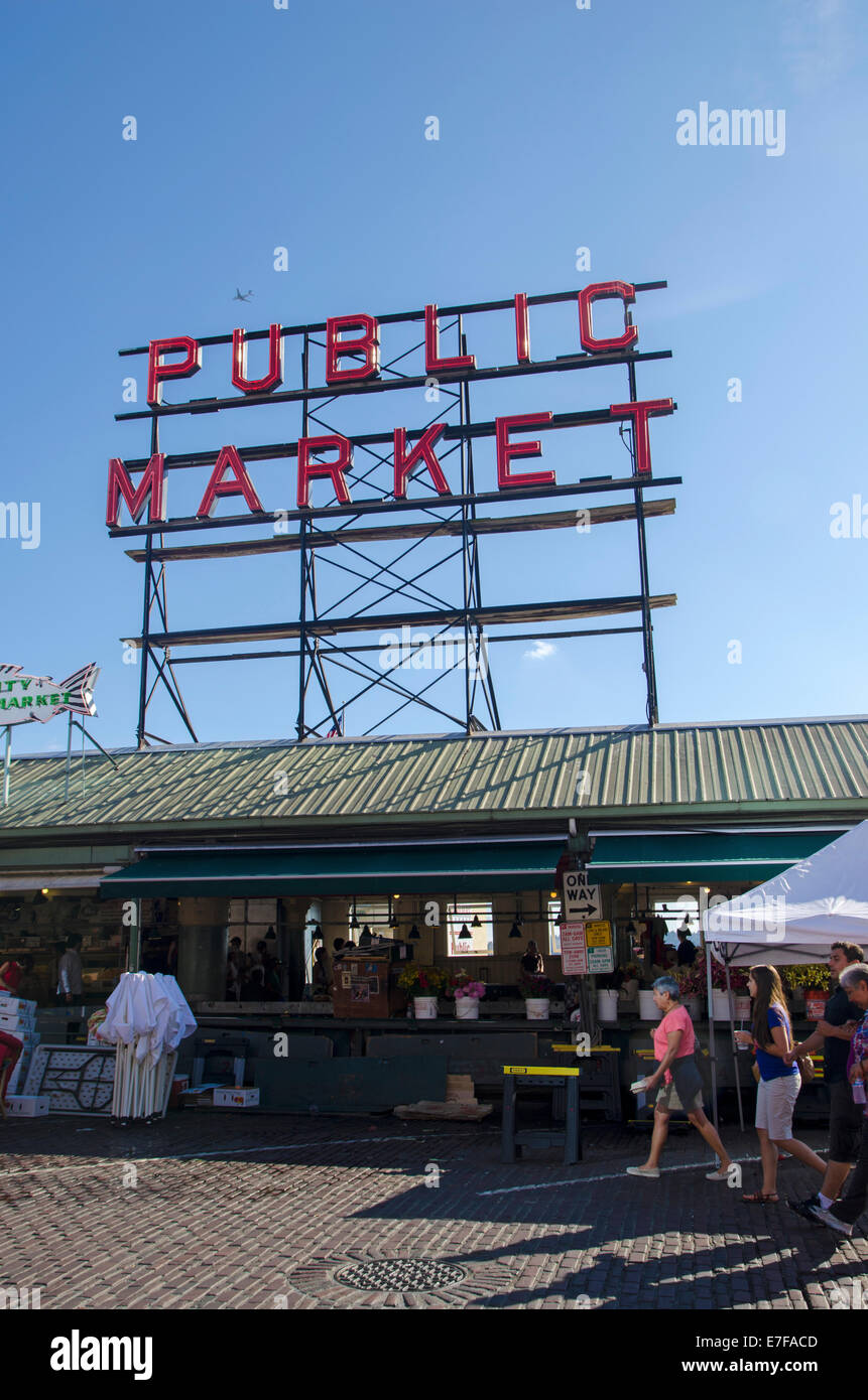 Sign for Pike Place Market, Seattle Stock Photo - Alamy