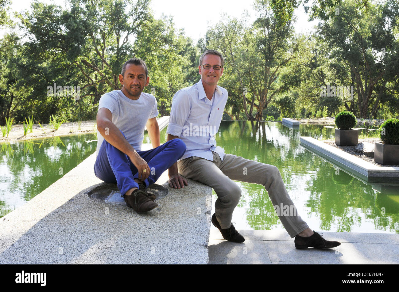 Two men together hi-res stock photography and images - Alamy