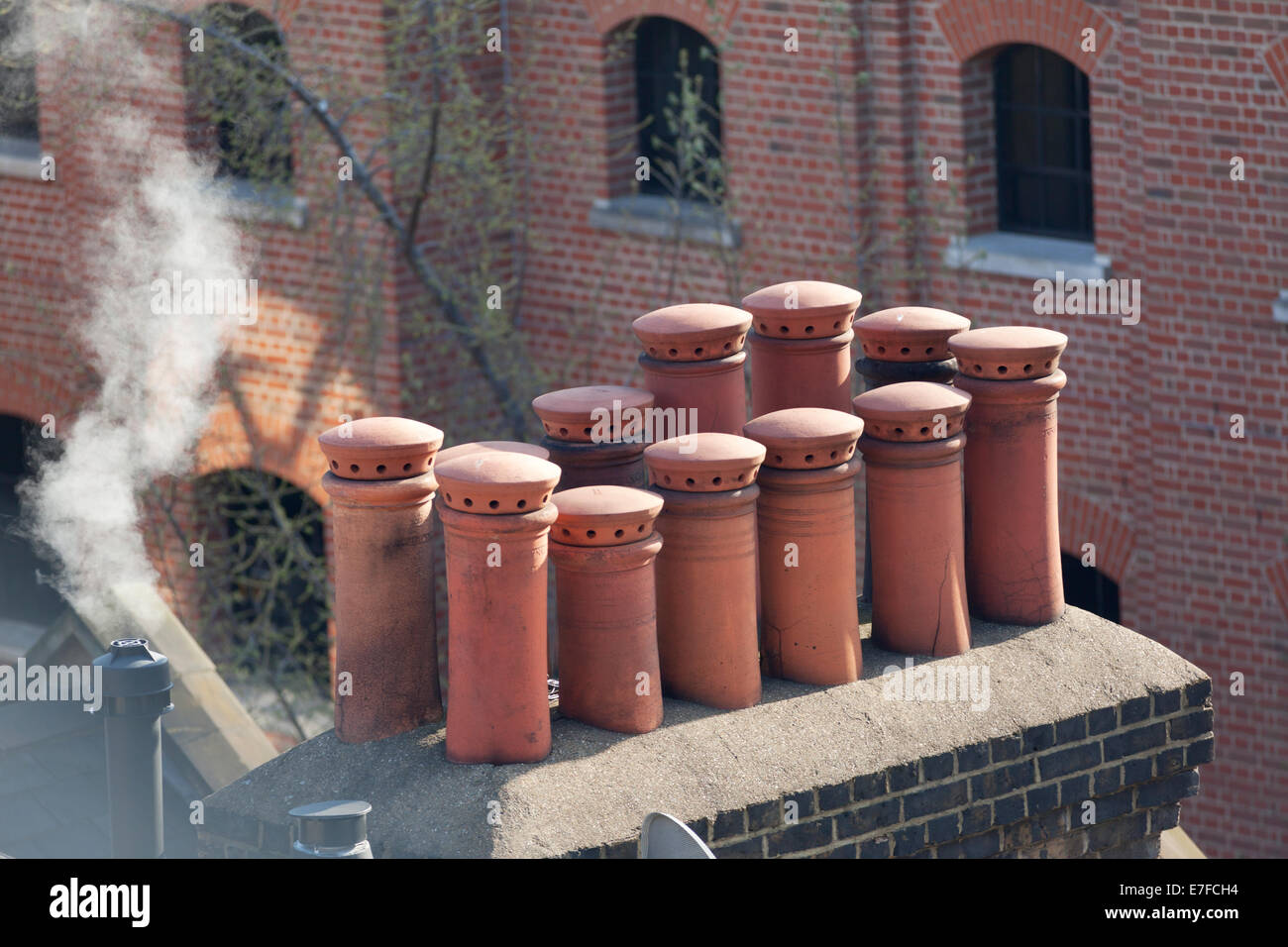 Chimney stacks hi-res stock photography and images - Alamy