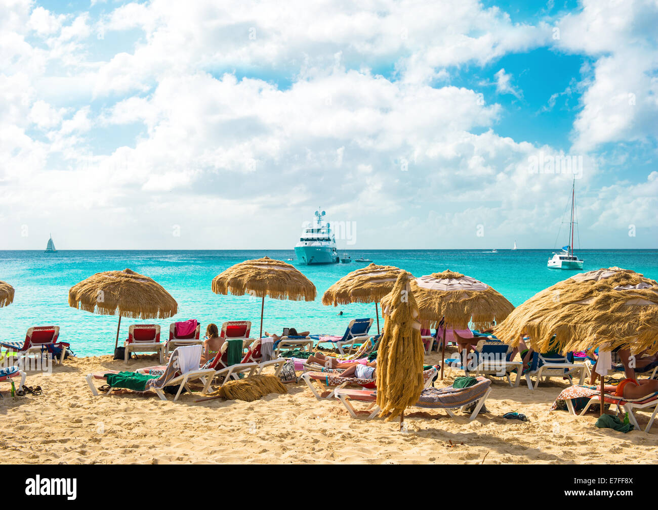 Caribbean people hi-res stock photography and images - Alamy