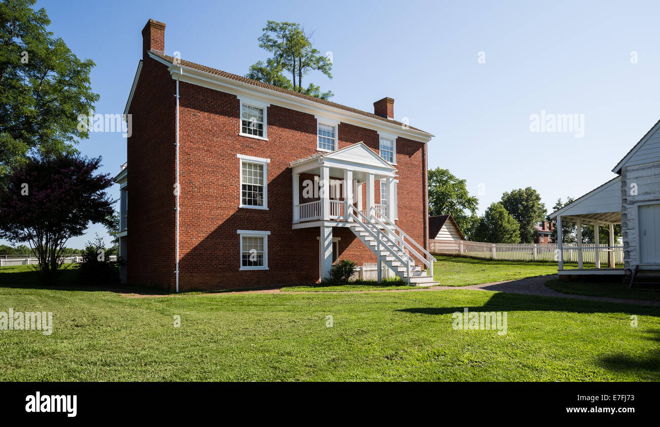Rear view of McLean House where Ulysses S Grant accepted surrender of ...