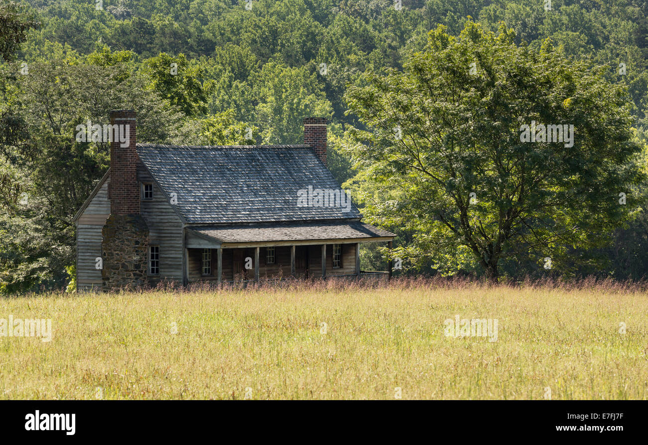 Mariah Wright House at Appomattox National Park is traditional wooden ...