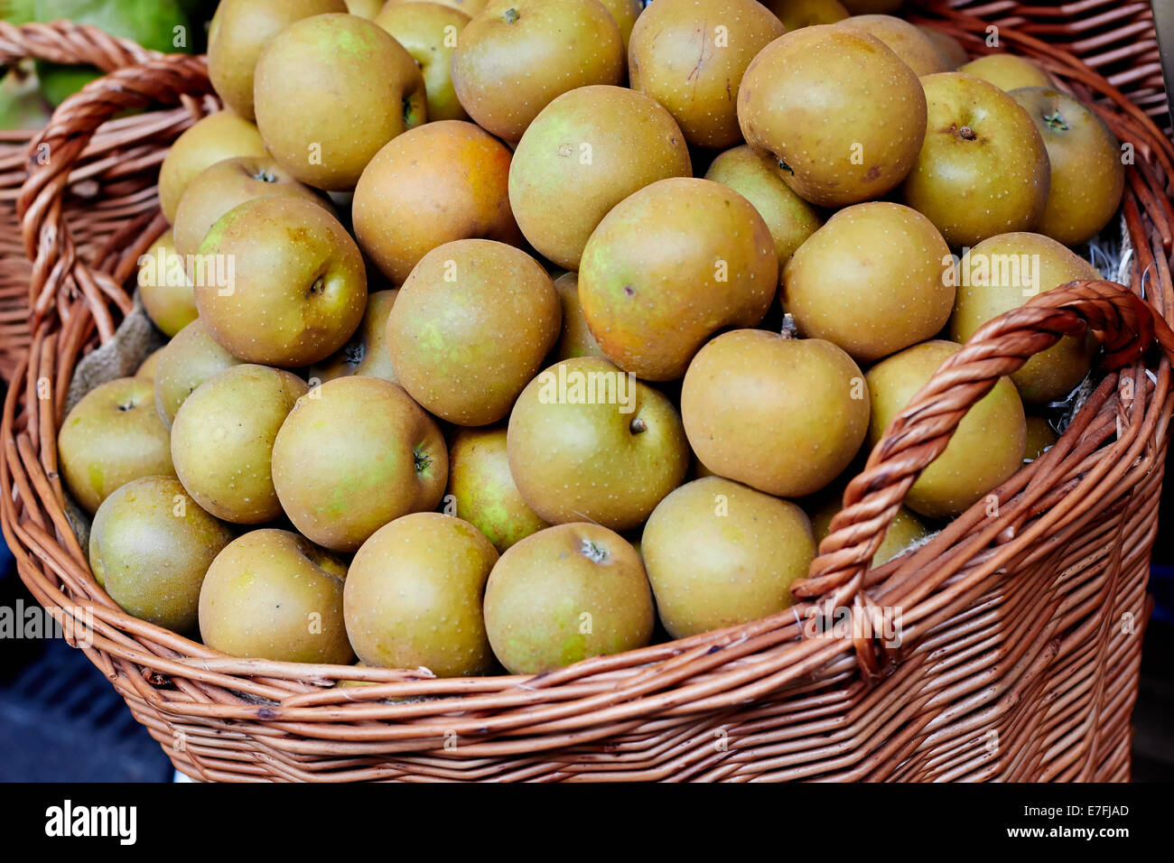 Pears in basket, at the market Stock Photo - Alamy
