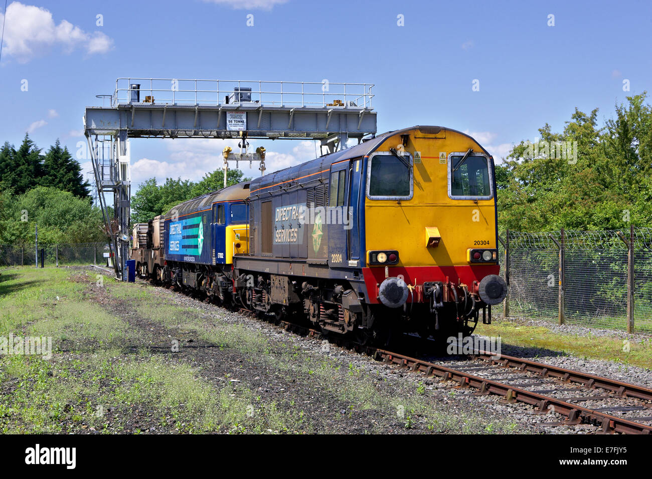 Nuclear flask train uk hi-res stock photography and images - Alamy