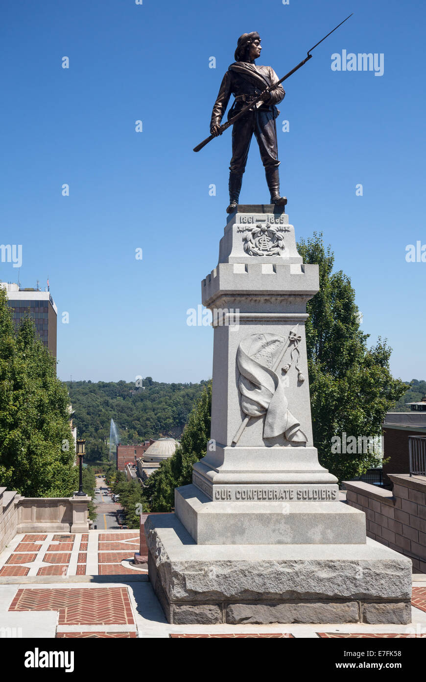 Confederate soldier statue and memorial at top of Monument Terrace ...