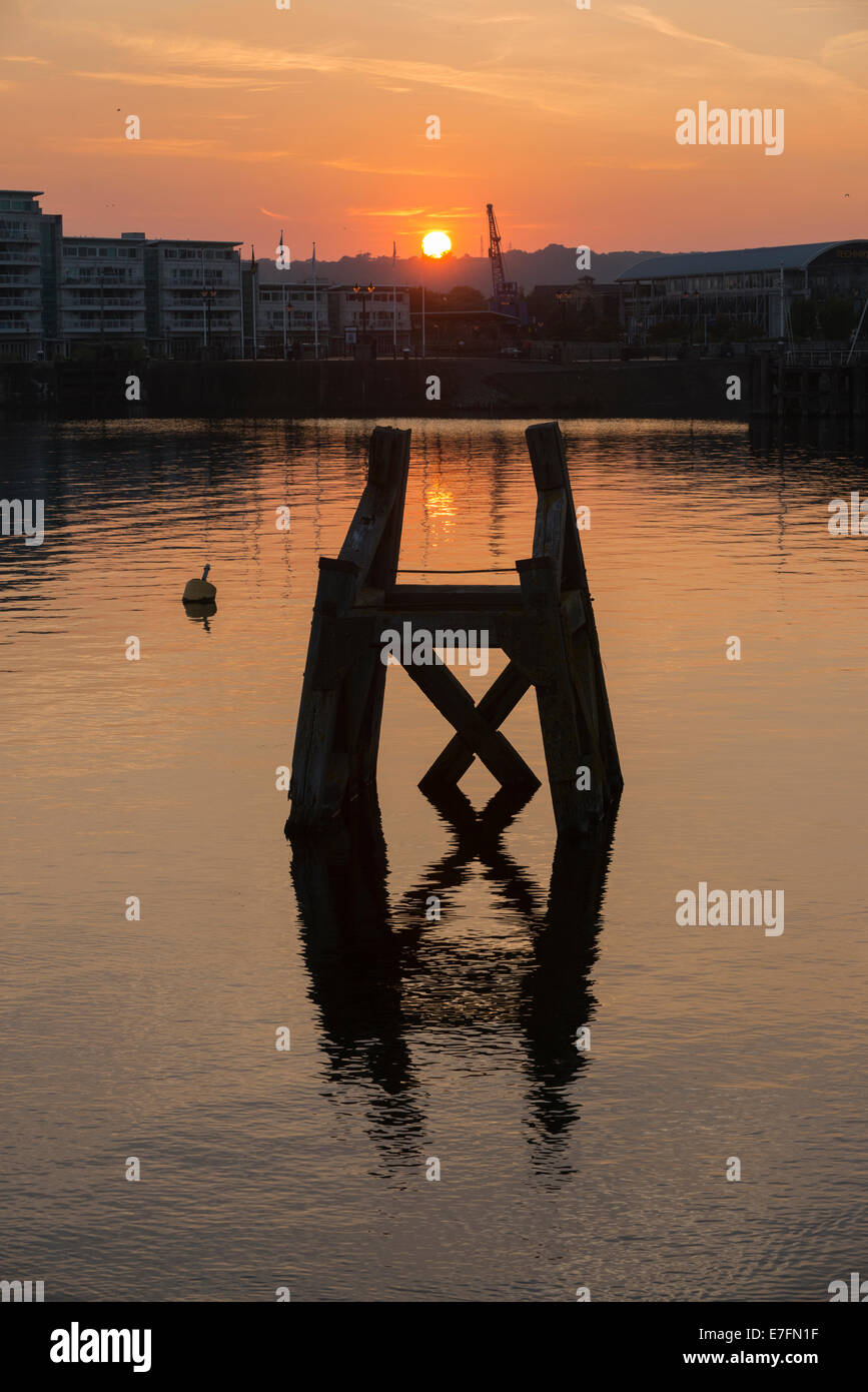 Sunset over Cardiff Bay, Cardiff, South Wales Stock Photo - Alamy