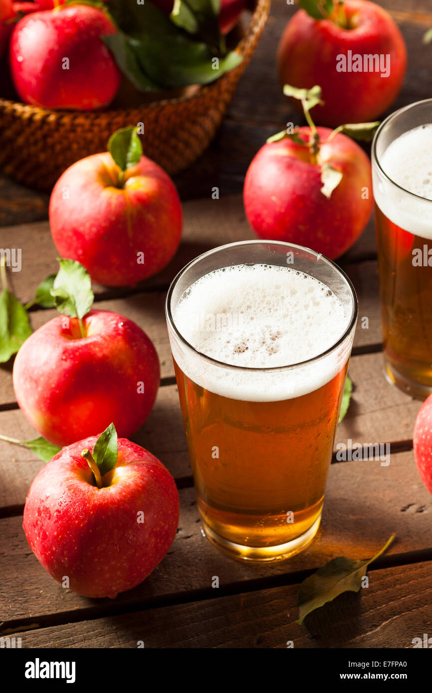 Ale ale hi-res stock photography and images - Alamy