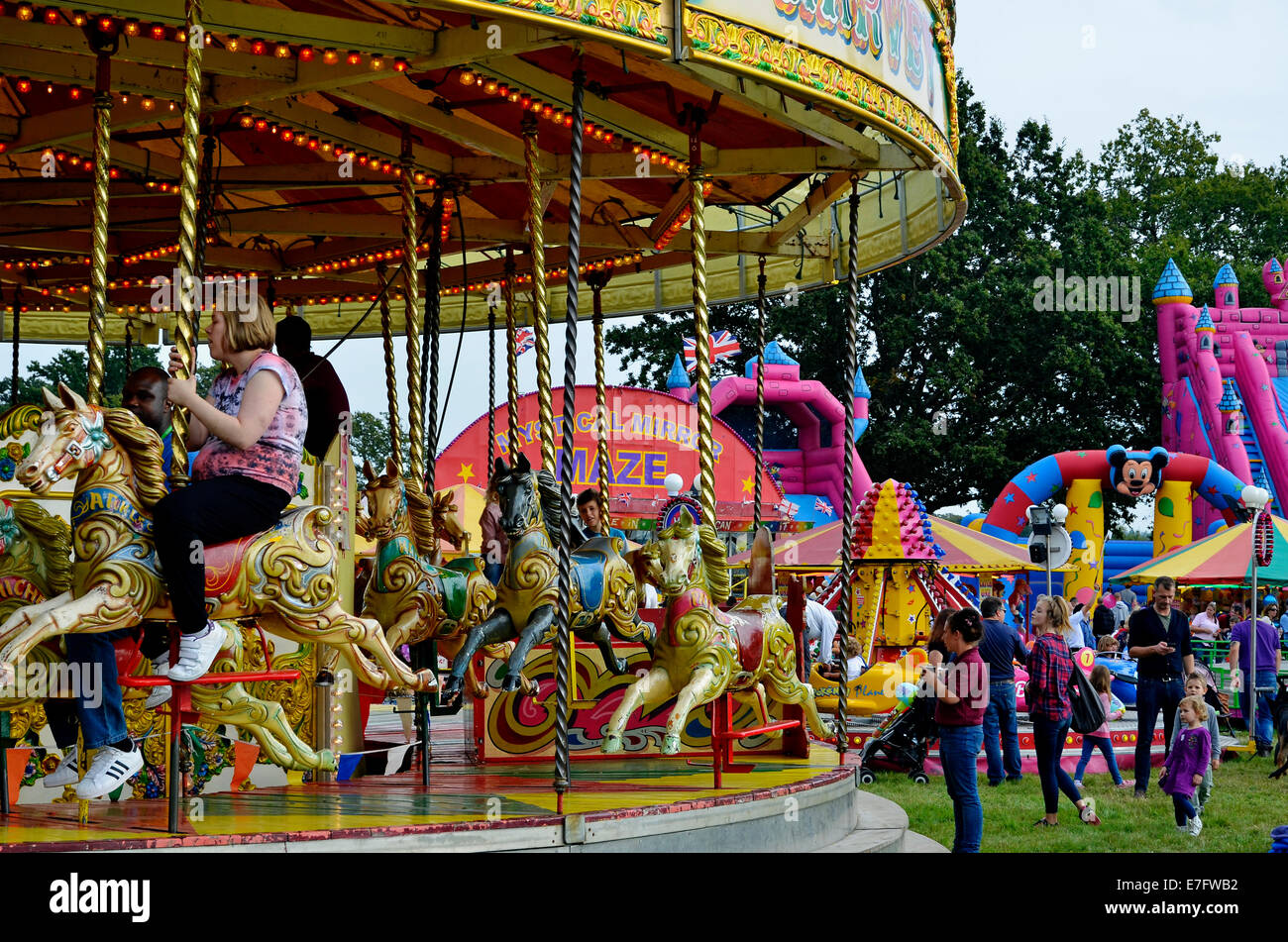 Funfair fair fairground roundabout hi-res stock photography and images ...