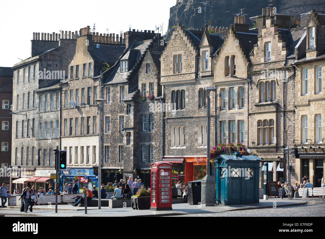 Grassmarket, historic market place in the Old Town of Edinburgh ...
