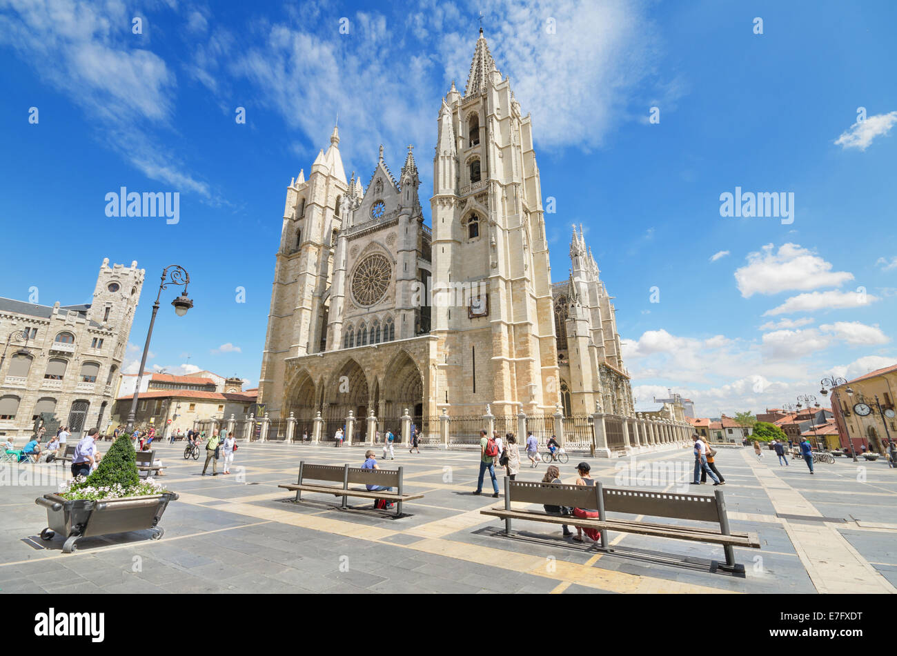 LEON, SPAIN - AUGUST 22: Tourist visiting famous landmark Leon ...