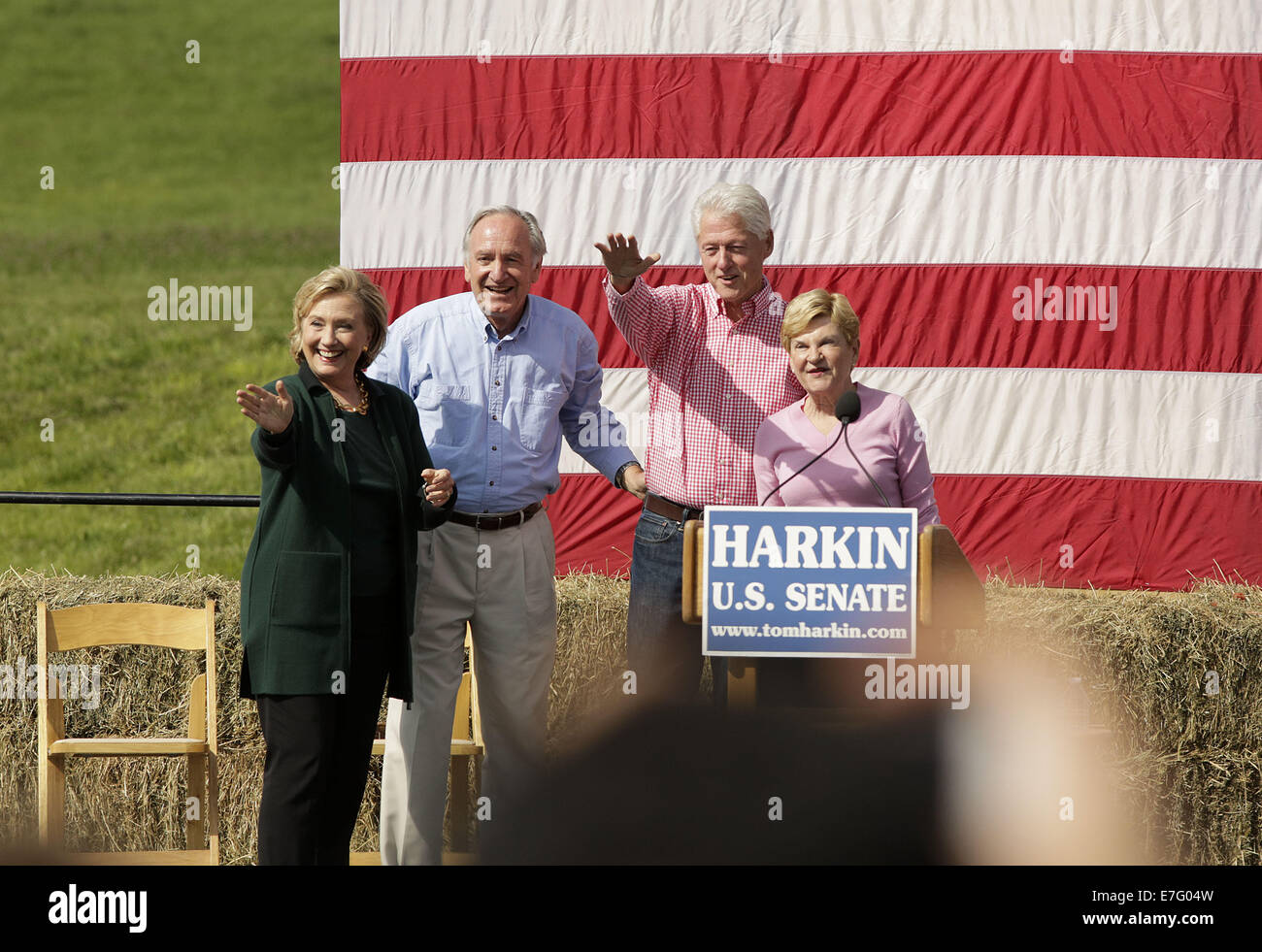 Indianola, IOWA, USA. 14th Sep, 2014. From left, former Sec. of State ...
