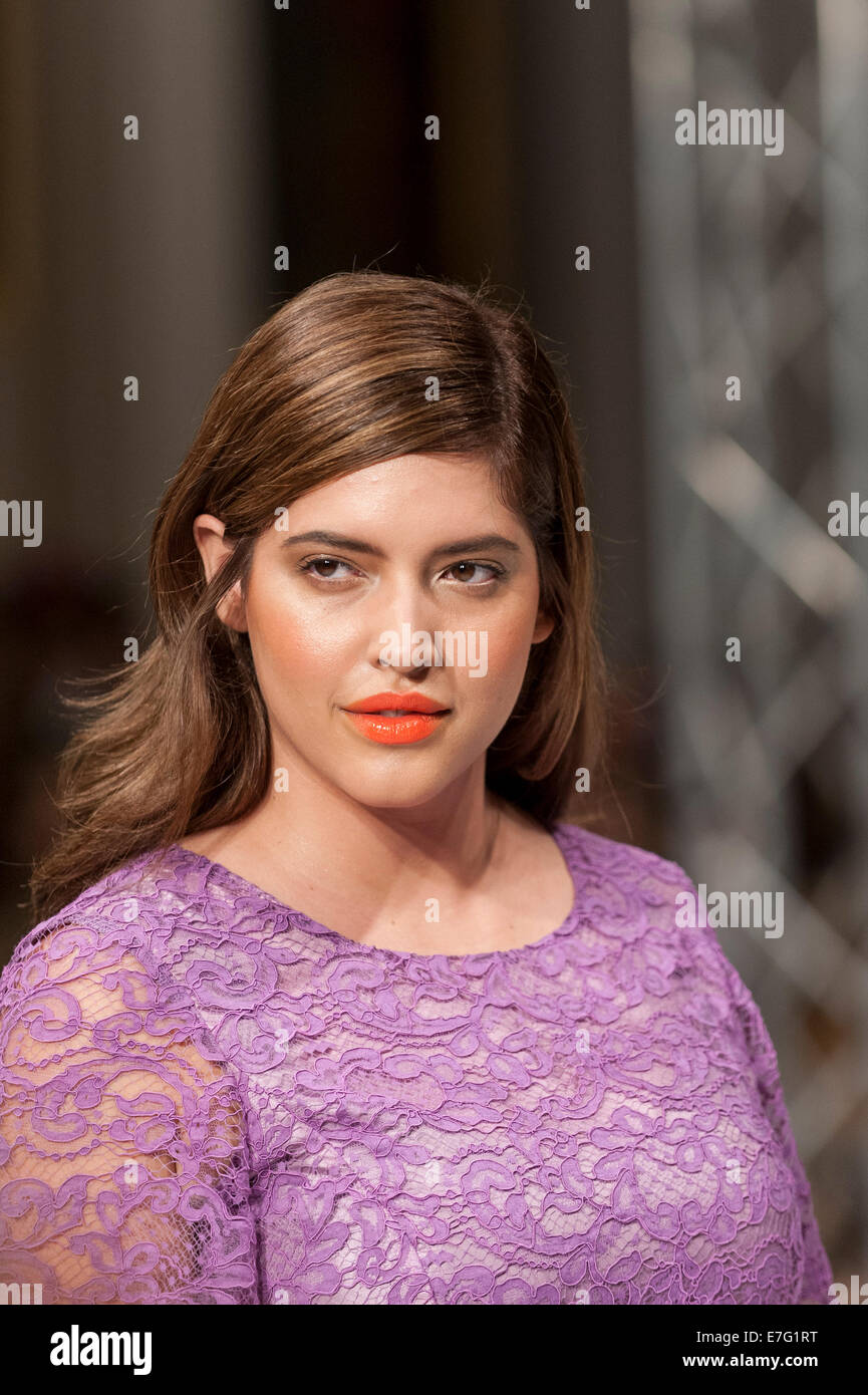 Jamie chung and model hi-res stock photography and images - Alamy