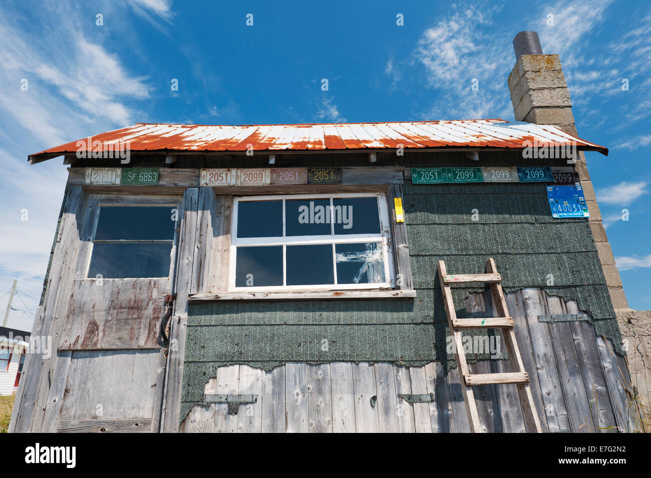 Rustic shacks hi-res stock photography and images - Alamy