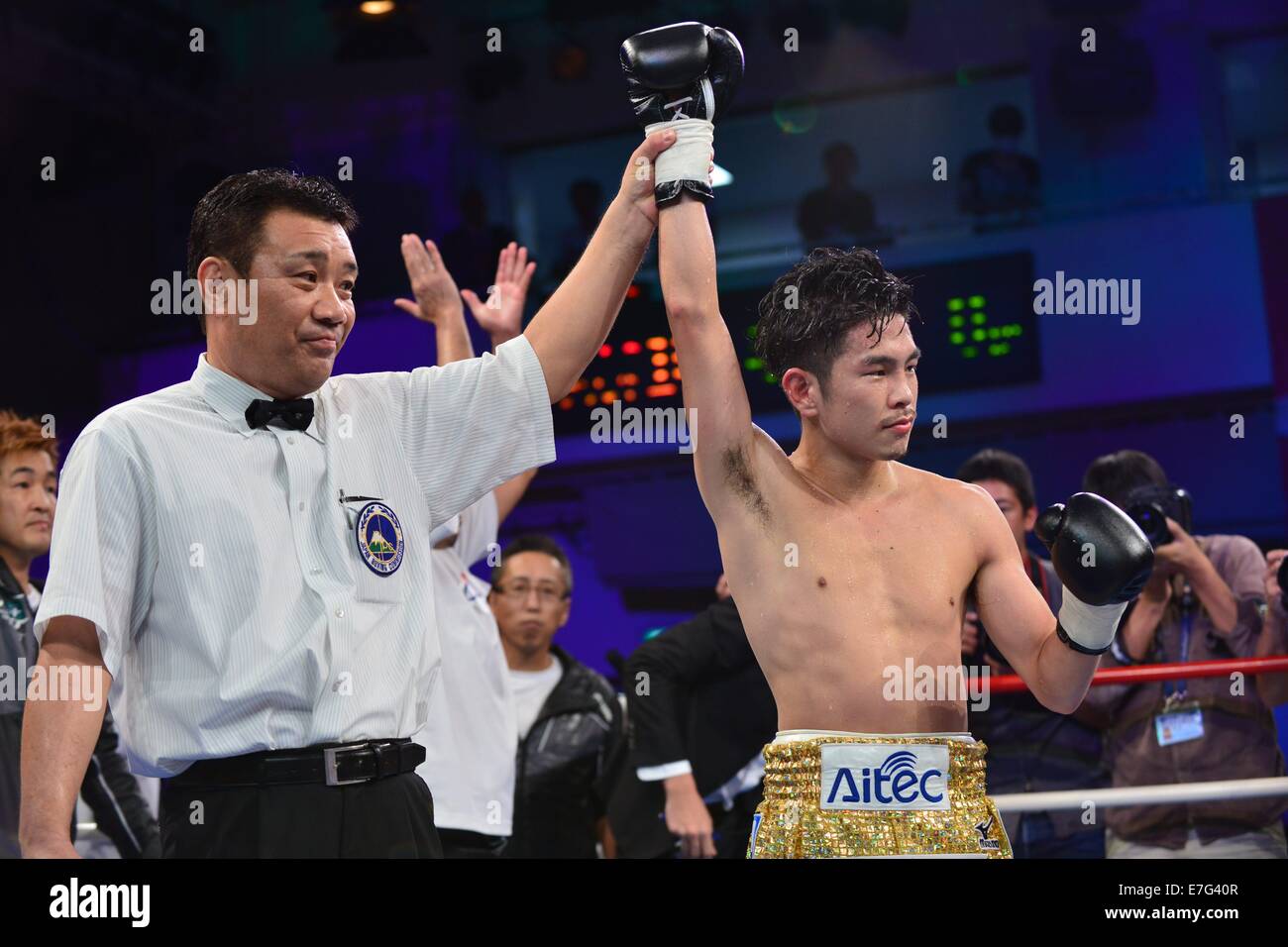 Tokyo, Japan. 16th Sep, 2014. (L-R) Yuji Fukuchi, Kazuto Ioka (JPN ...