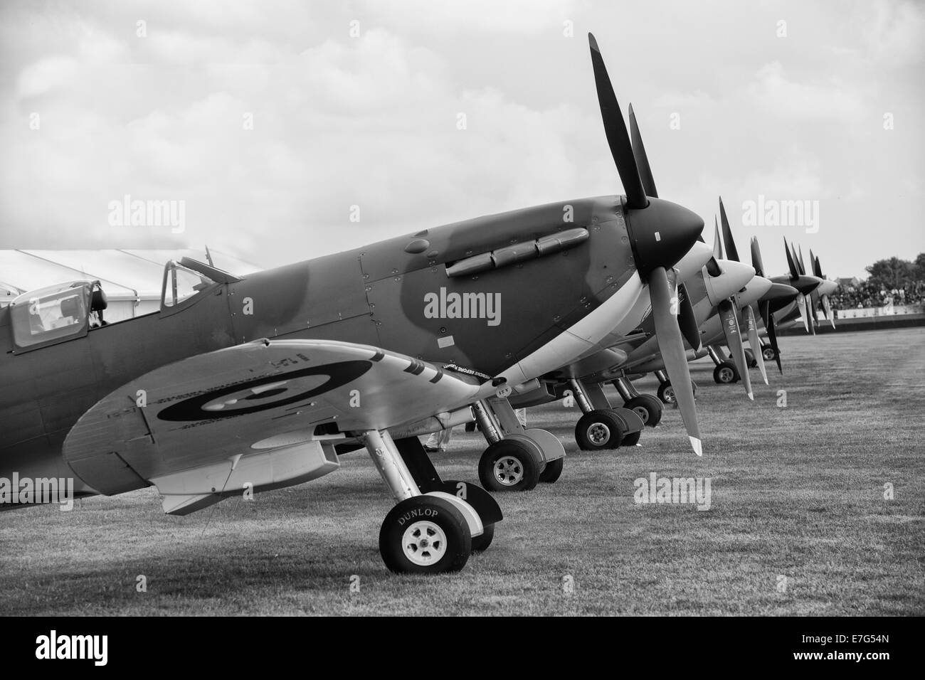 Supermarine spitfire flying Black and White Stock Photos & Images - Alamy