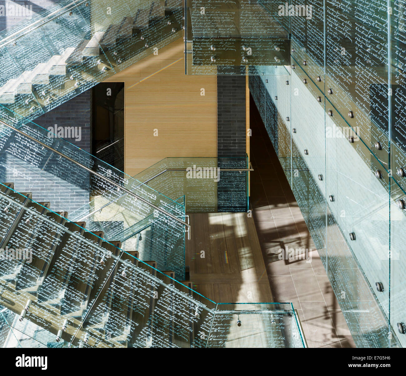 Library archives hi-res stock photography and images - Alamy