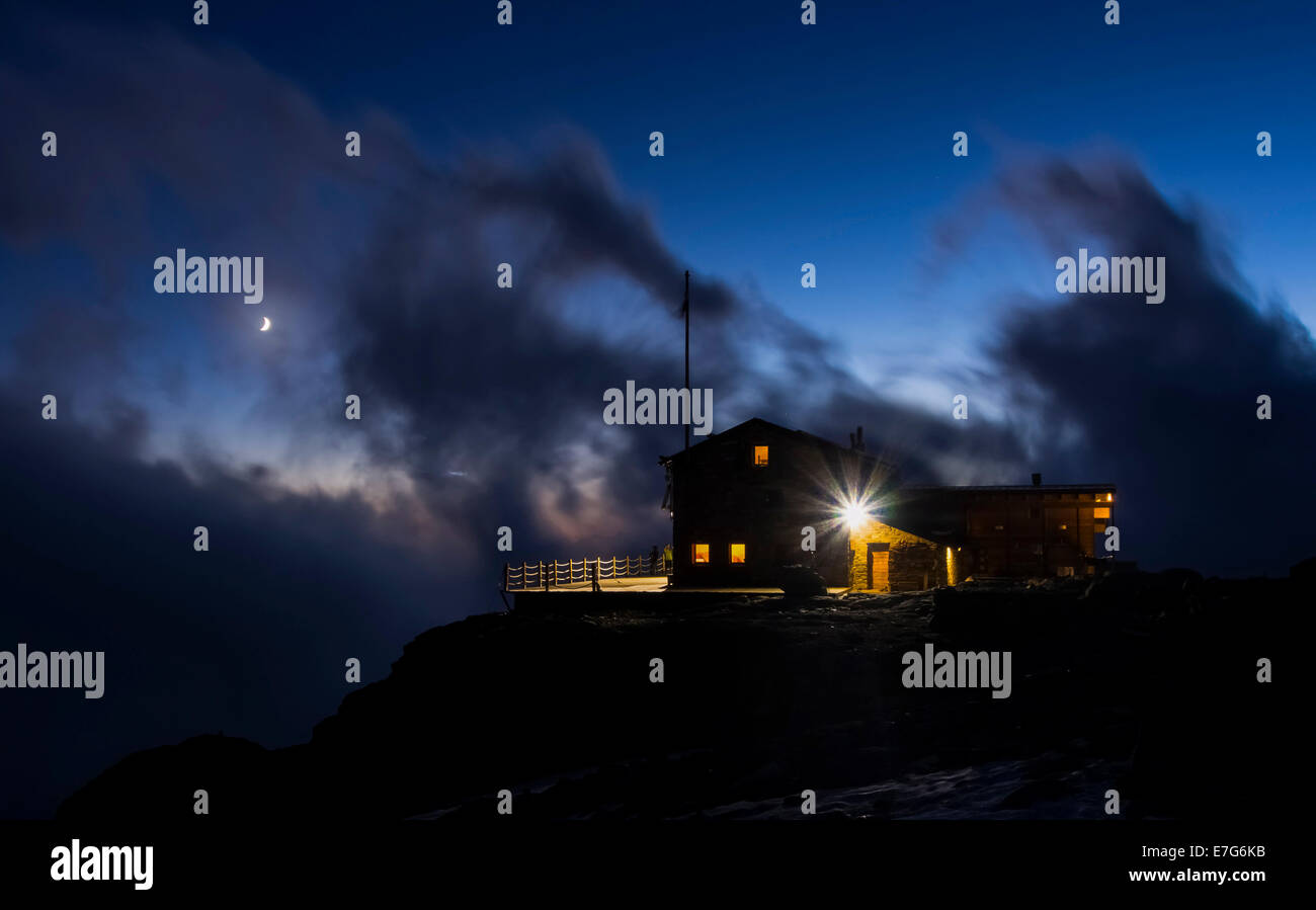 Monte rosa hut hi-res stock photography and images - Alamy