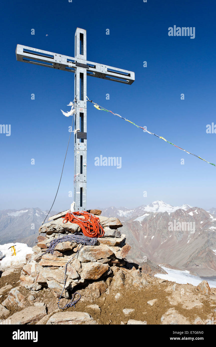Similaun summit cross hi-res stock photography and images - Alamy