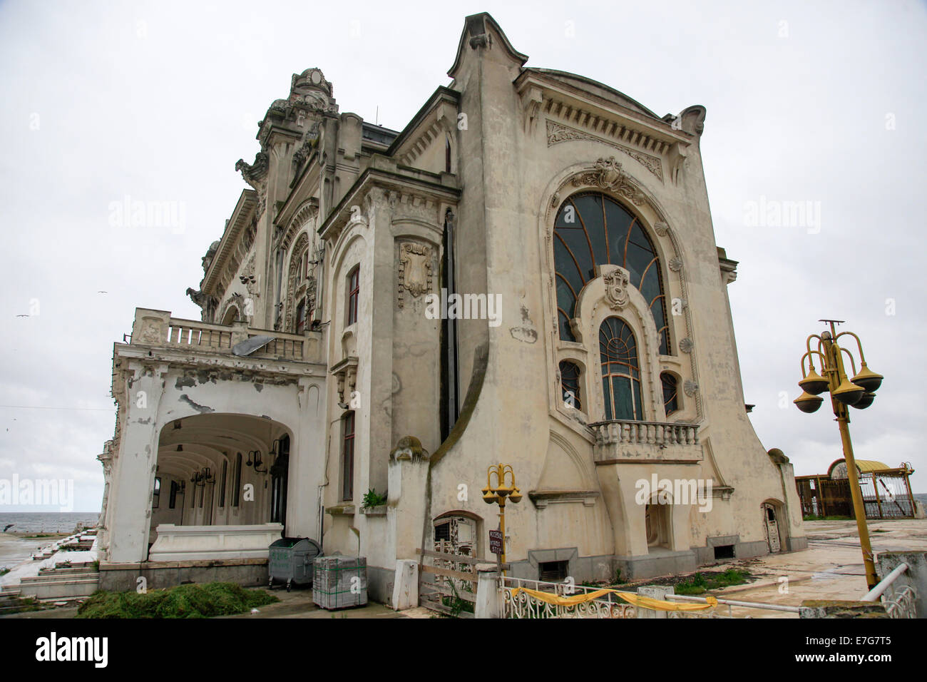 Post communist decay, abandoned building deterioration, Bucharest ...