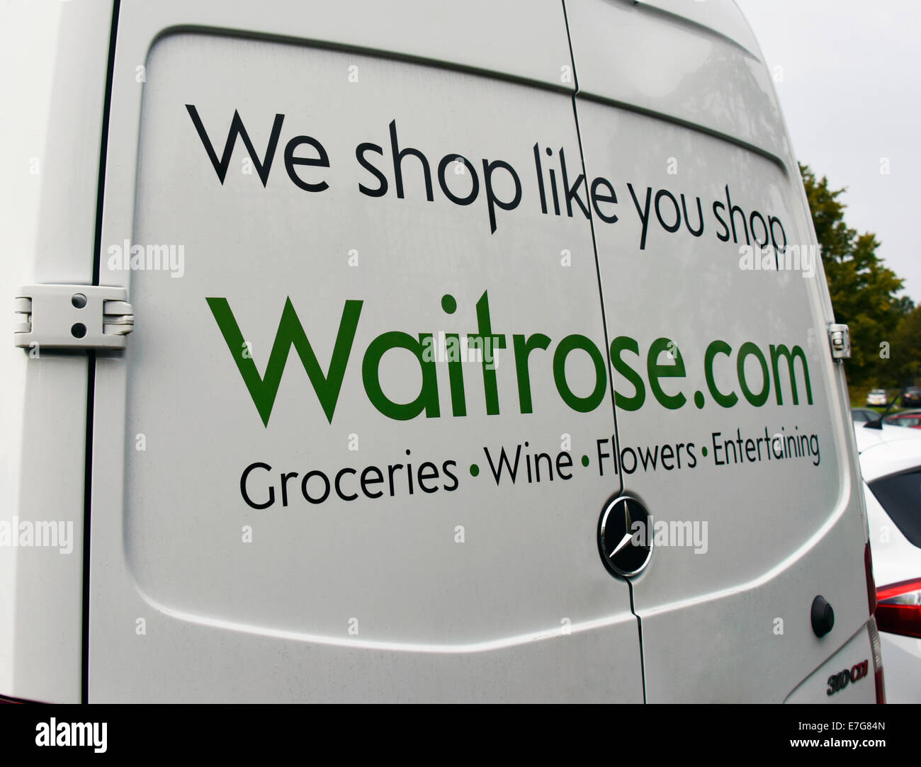 Bank delivery van hi-res stock photography and images - Alamy