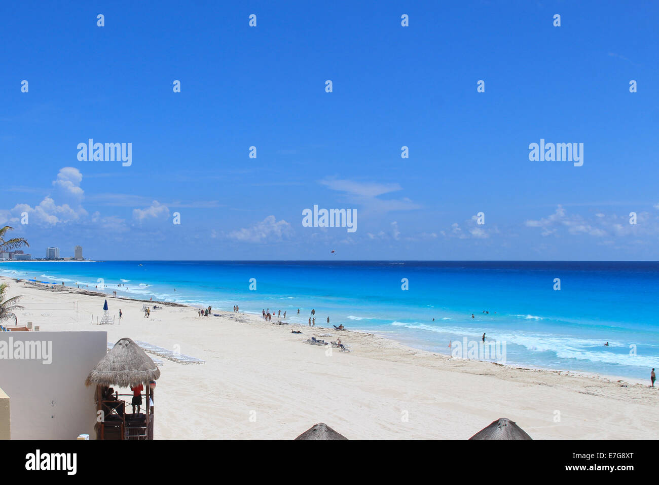 Cancun Beach in The Hotel Zone, Cancun Mexico Stock Photo - Alamy