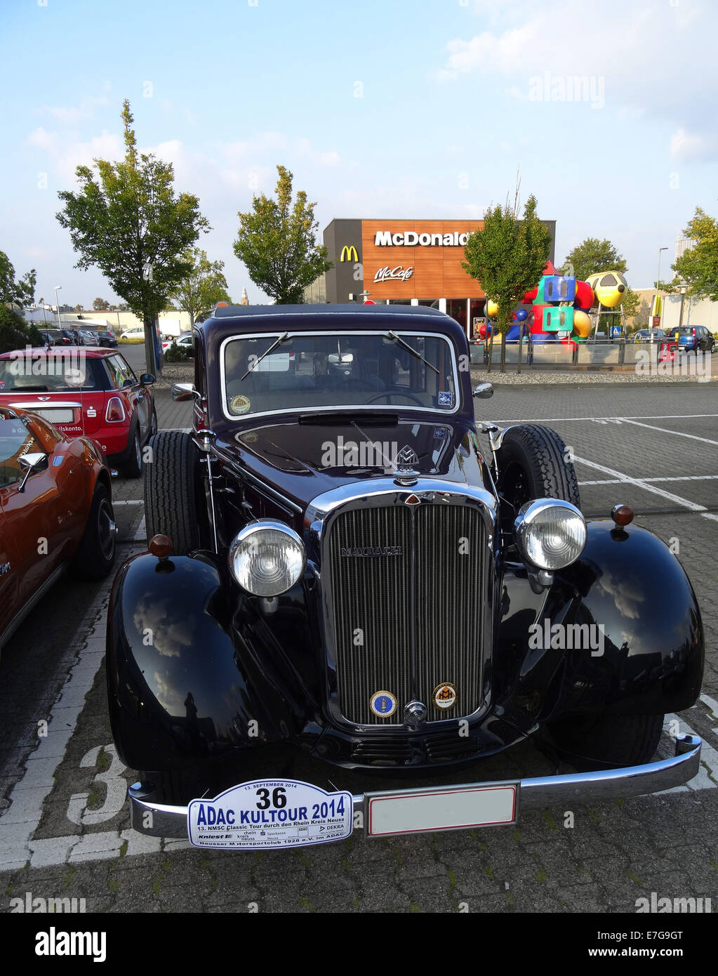 The Maybach Limousine history Oldtimer Stock Photo - Alamy